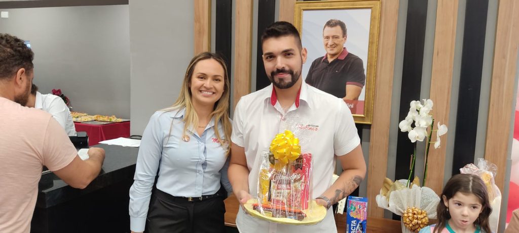 Molinis Super Center é reinaugurado emJacarezinho marcando uma nova era ...